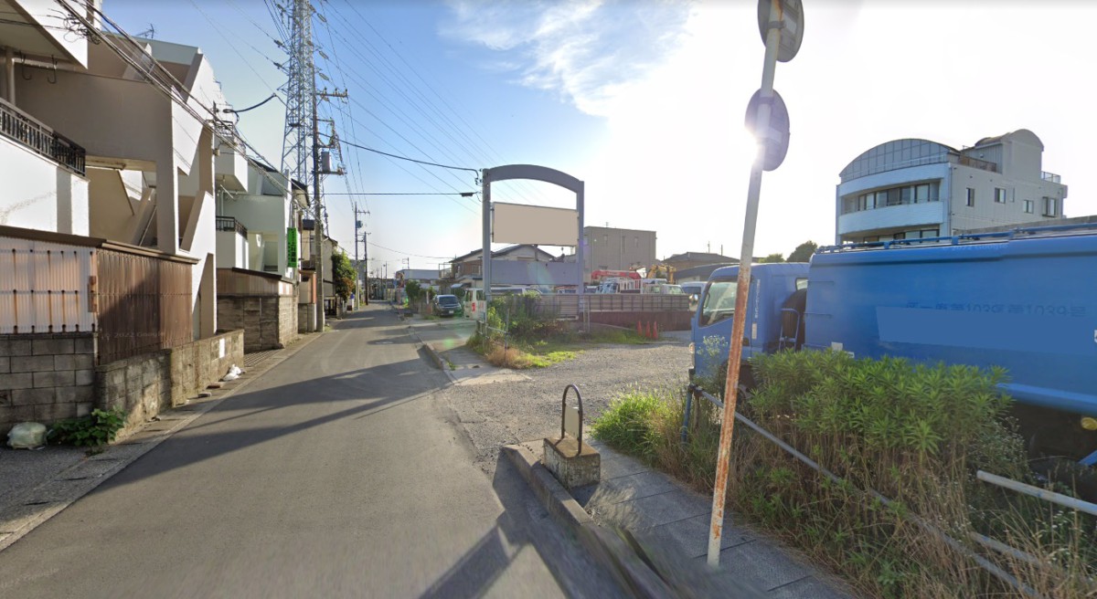 前面道路2 | エバクラコ（EBA KURAKO）